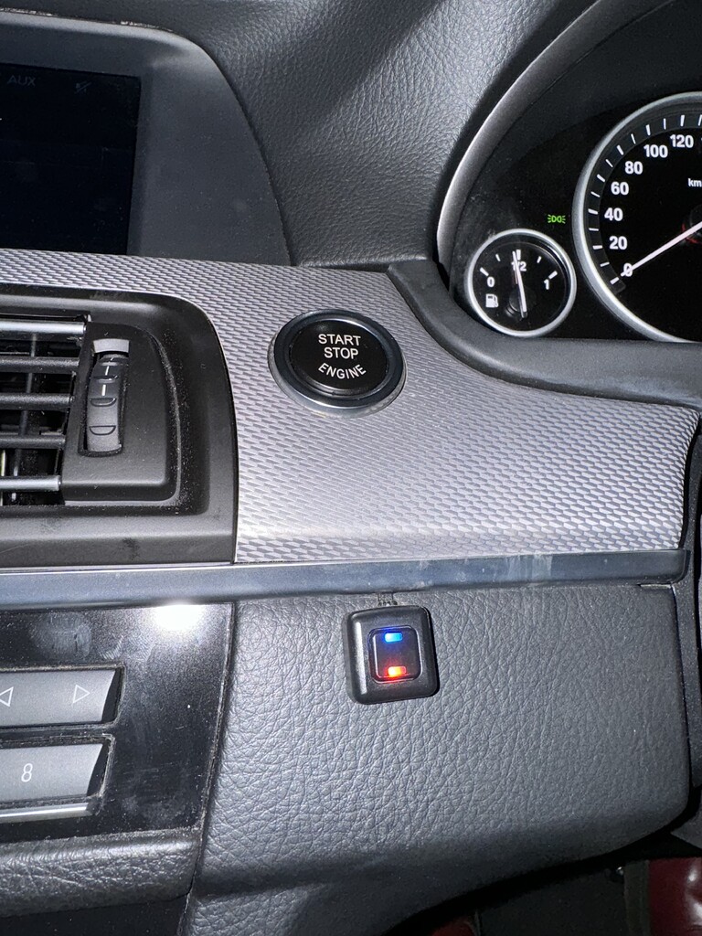 What is this switch? - Car Talk - MX-5 Owners Club Forum