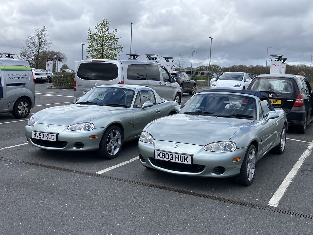 Nevada spotted in Cobham, Surrey / Welcome Break - Spotted - MX-5 ...
