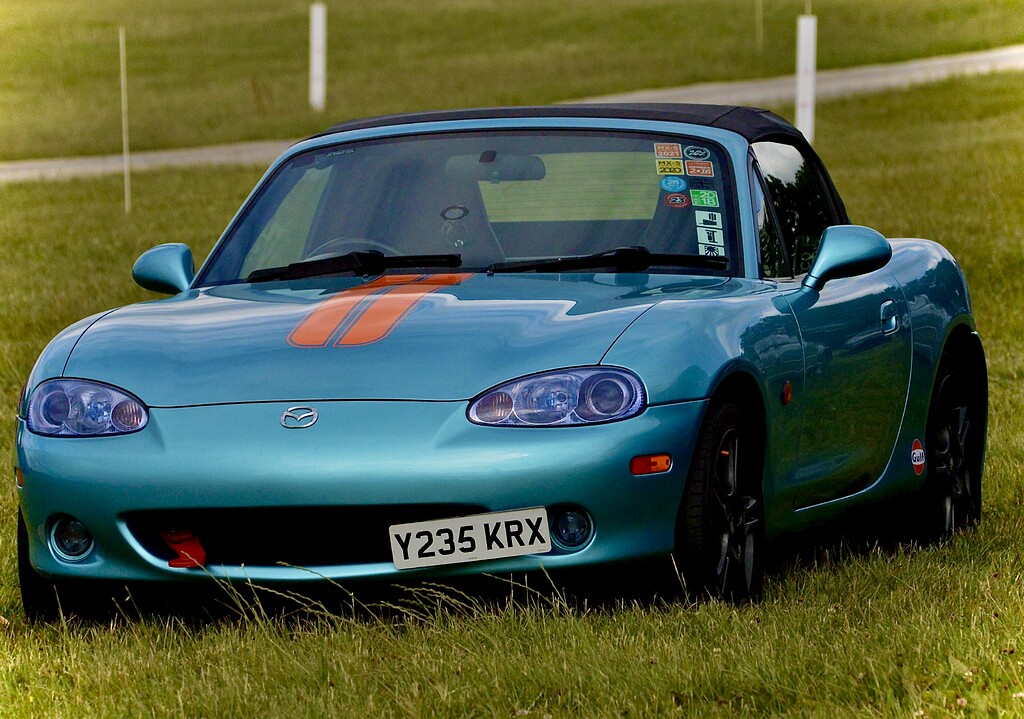 MX5 Mk 2.5 1.8i Sport 2001 Reduced! £3000 car for sale crystal blue ...