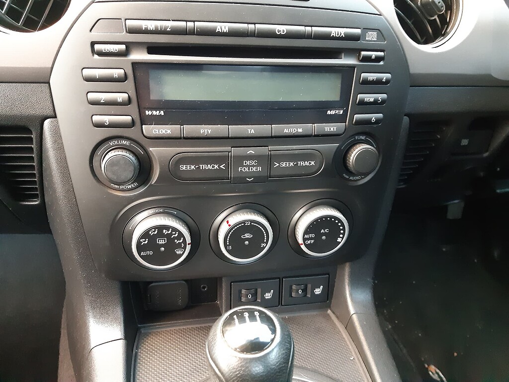 Changing original radio/CD in an NC2 - Electrics & ICE - MX-5 Owners ...