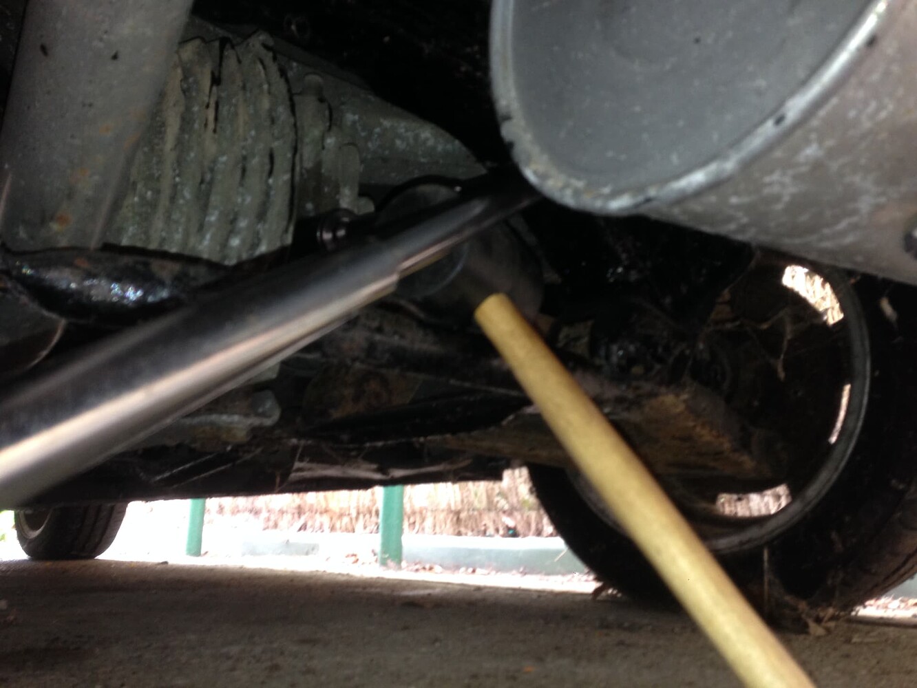 How To Guide: Easily remove stuck diff plugs on a Mk1 (may work/be ...