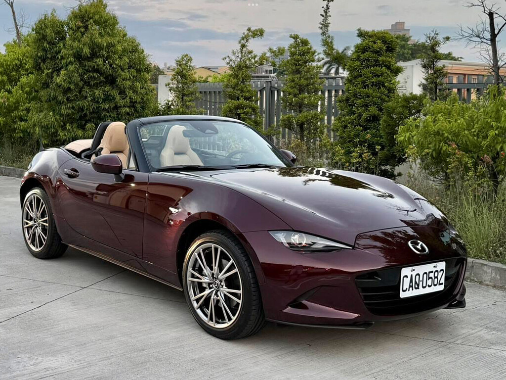 35th Anniversary US Edition - MX-5 Chat - MX-5 Owners Club Forum