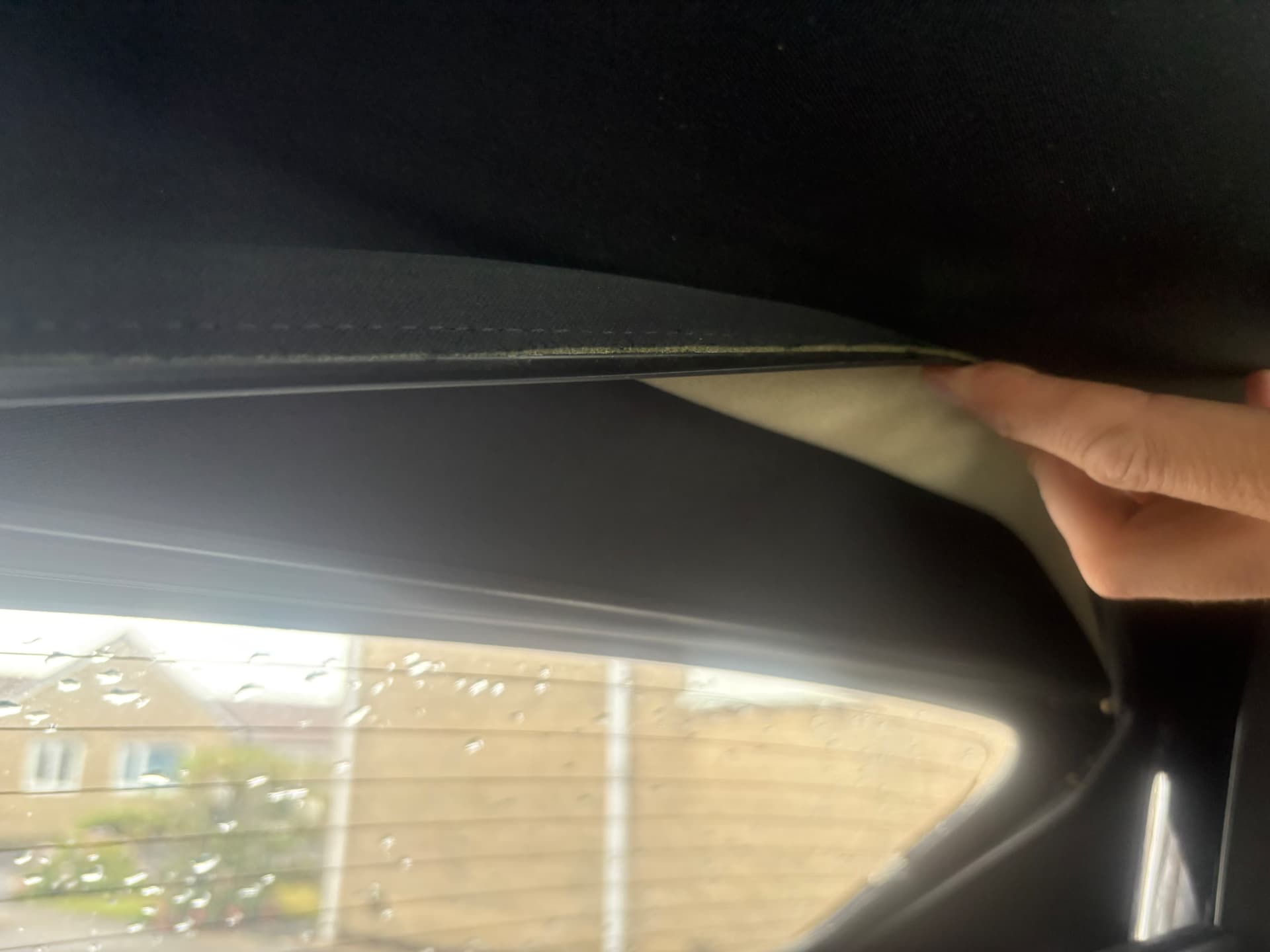 How do I the roof liner? - Body, Interior & Styling - MX-5 Owners Club ...