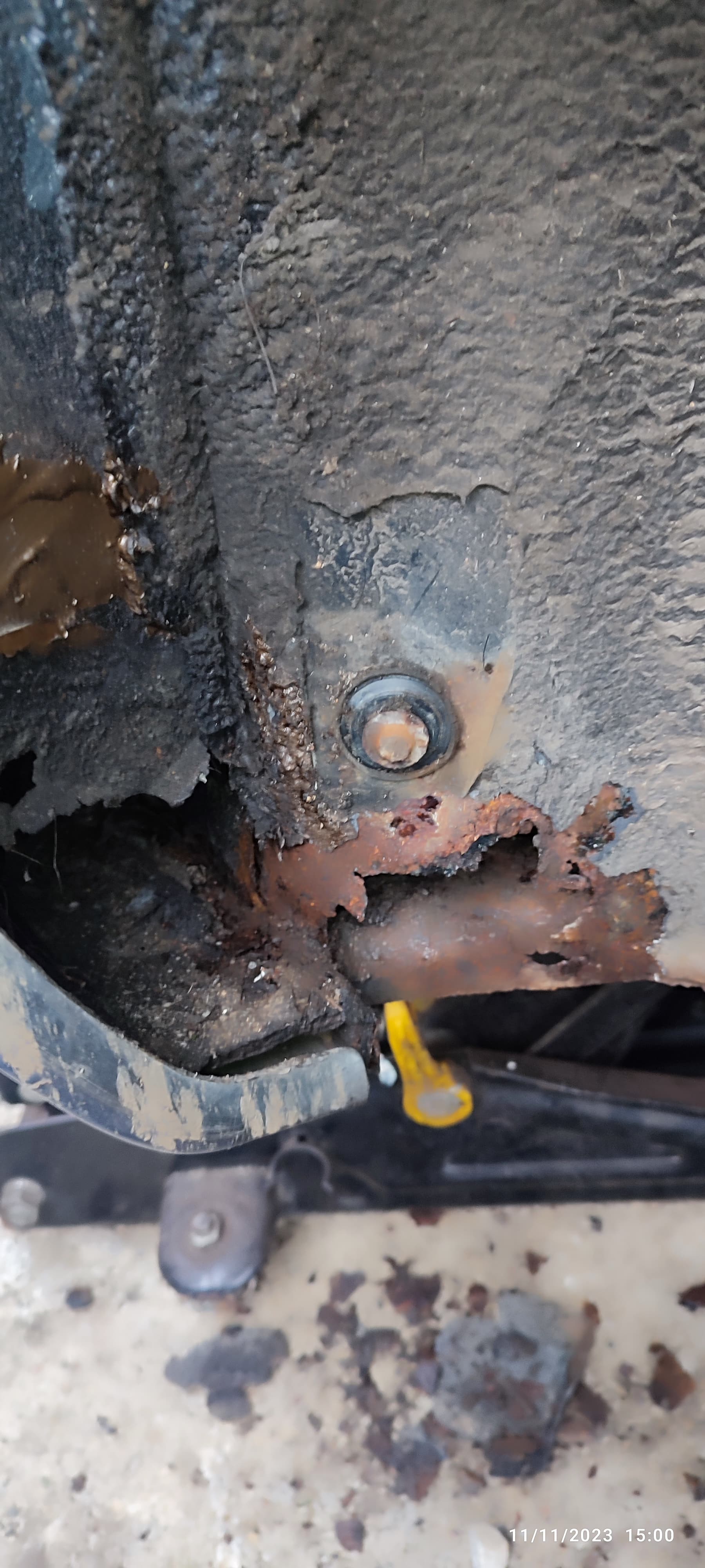 NC rear inner seal panel - Body, Interior & Styling - MX-5 Owners Club ...